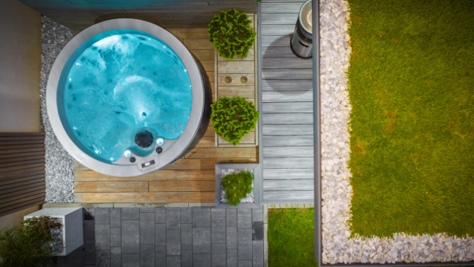 Guide for Creating Outdoor Layout with Spa | Reno Quotes